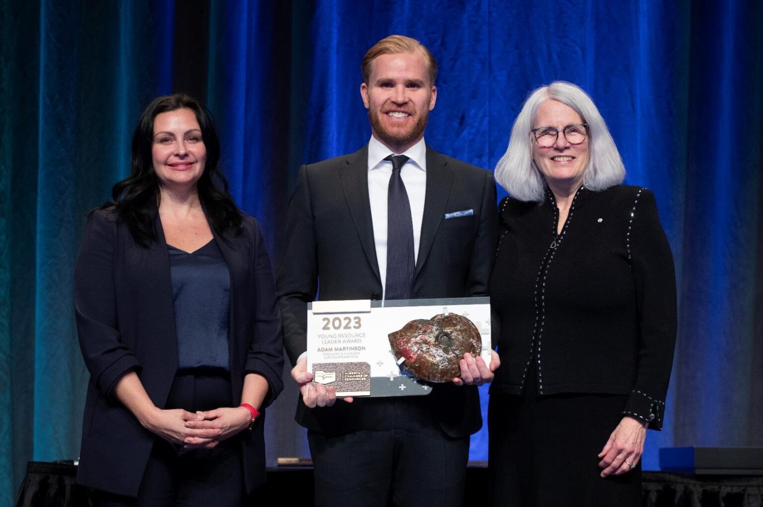 Kim Sturgess Presents the 2023 Young Resource Leader Award to Adam ...